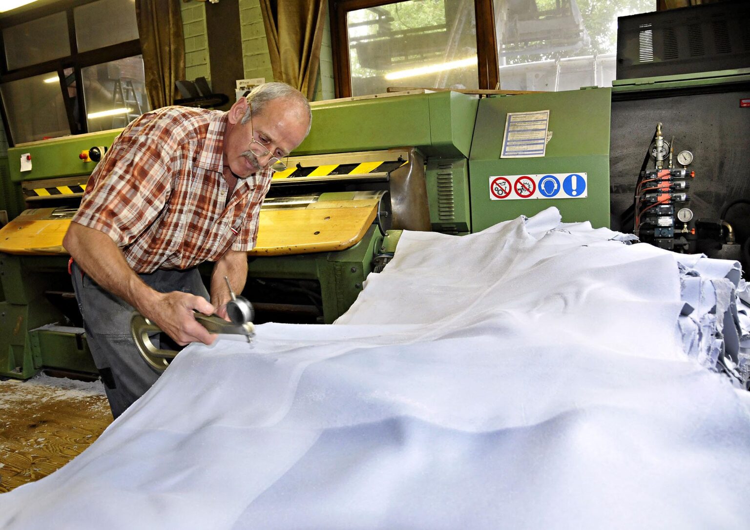 Made in Europe 22 - Leather - HAIX Group EN